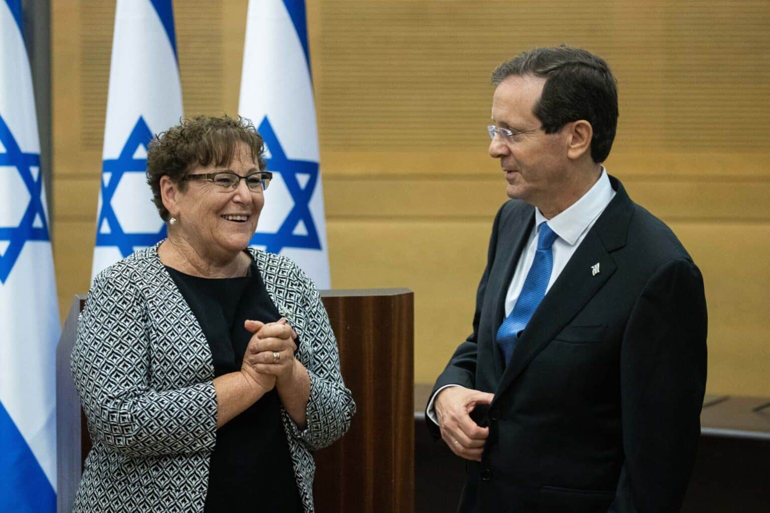 Thank you Yitzhak and Miriam ⋆ Sivan Rahav-Meir
